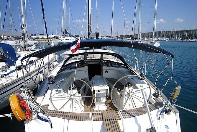 Split: PRIVATE Full-Day Sail Yacht Cruise - per Group (Up to 12)! - Meeting and Pickup Details