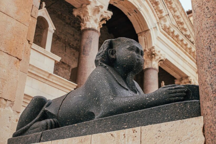 Split: Private Walking Tour for Families with kids (5-17y) - The Sum Up