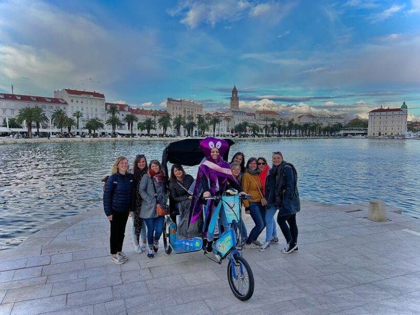 Split Tour in Private Electric Rickshaw - FAQs