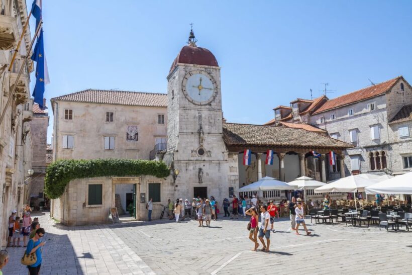 Split, Trogir and Klis Fortress: Private Tour from Dubrovnik - FAQ