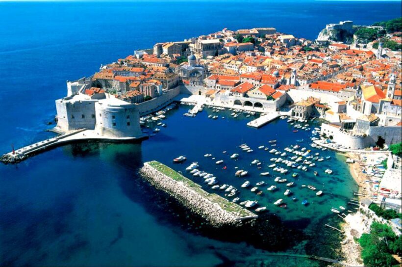 Split & Trogir: Tour to Dubrovnik & Ston with Oyster Tasting - An In-Depth Look at the Tour Experience