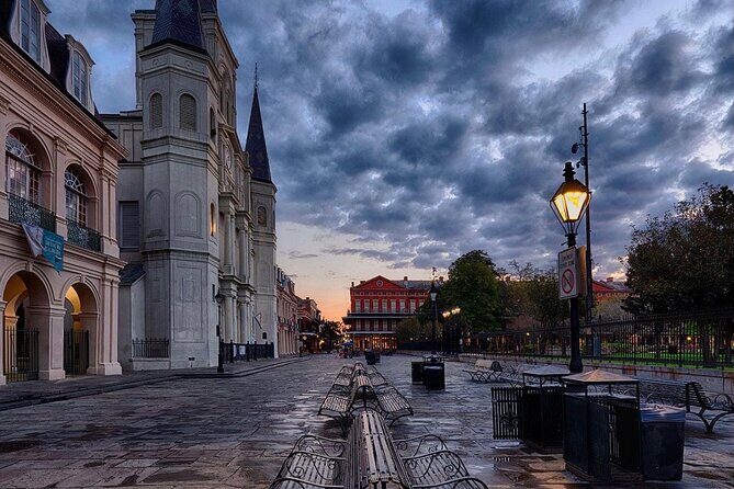 Spooky Tales of the French Quarter Halloween Celebration Tour - An In-Depth Look at the Tour Experience