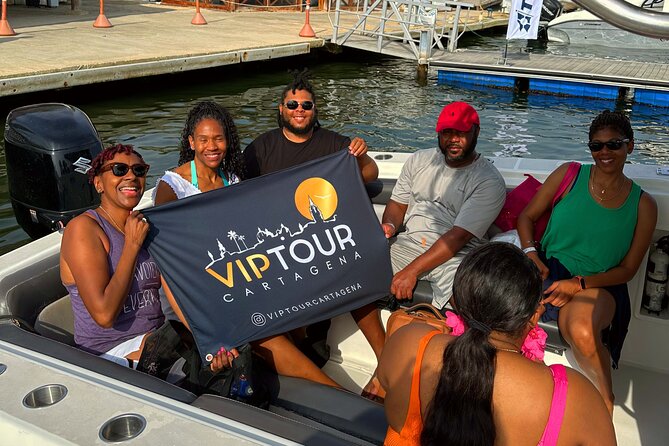 Sport Boat: Rosario Island, Lunch on Private Island, Cholon & Baru - Review Highlights