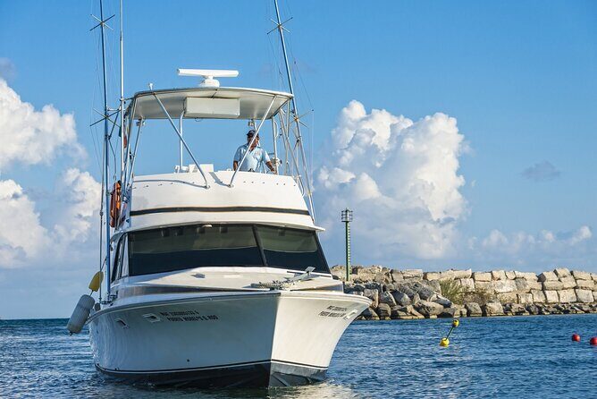 Sport Fishing at the Caribbean Sea. Enjoy an amazing time with friends & family - Real Experiences and Feedback from Travelers