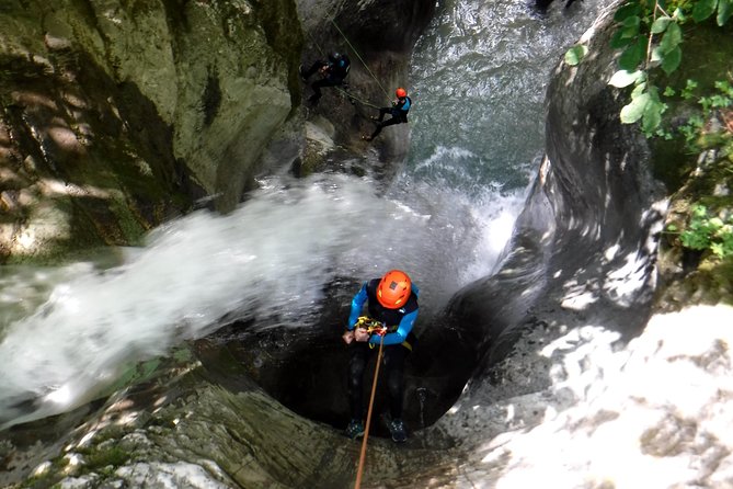 Sports Canyoning of Écouges in Vercors - Grenoble - Thrilling Descents and Jumps
