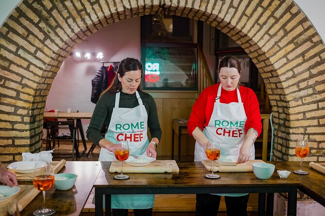 Spritz & Spaghetti: Tipsy Cooking Class in Rome - Customer Reviews and Feedback
