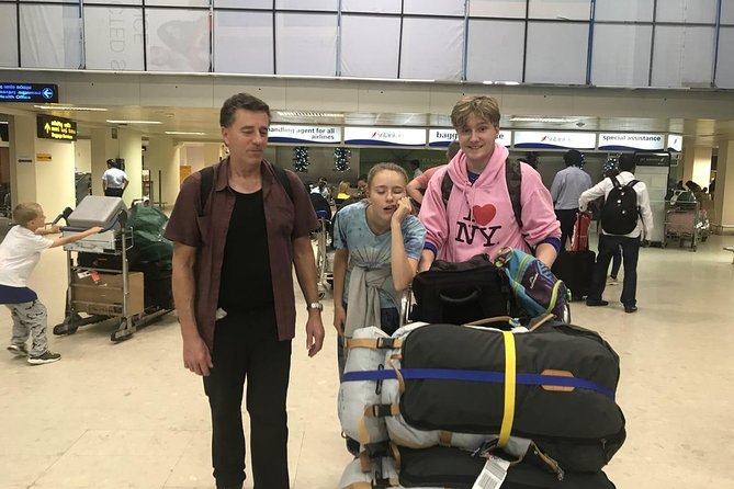 Sri Lanka Airport Taxi Service - Service Coverage: From Airport to Many Destinations