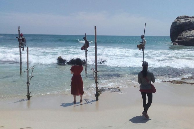 Sri Lanka highlights in 6 days - Day 4: Exploring Tea Country and Scenic Train Ride