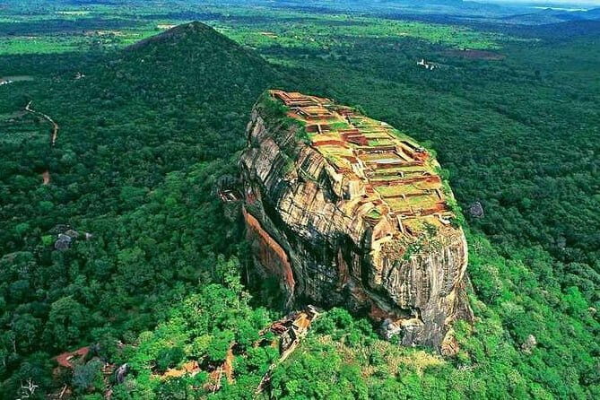 Sri Lanka Private Pick Up and Drop Off - Authentic Traveler Experience (Based on Review)
