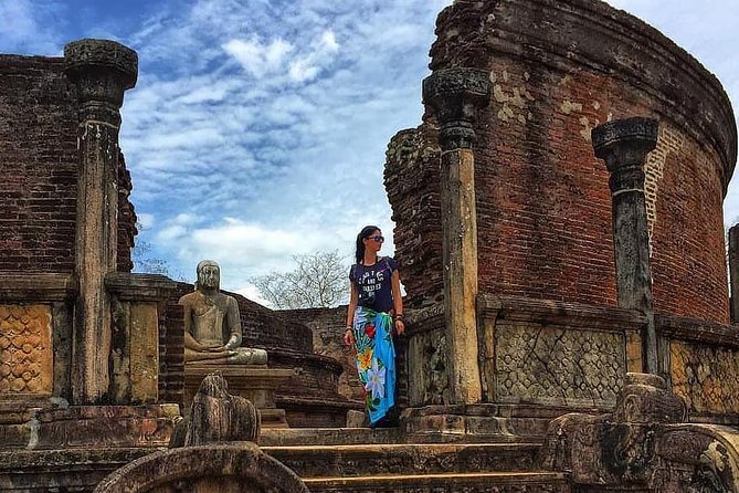 Sri Lanka Private Tour 12 days-Driver/vehicle/accommodation H/B - Transportation and Travel Experience