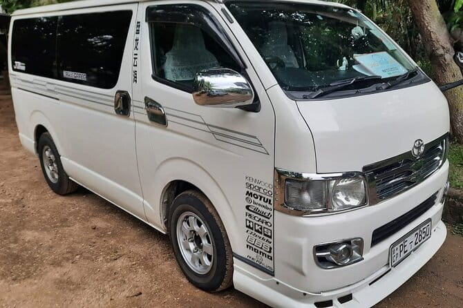 Sri Lanka Round Tour with English Speaking Driver Guide and Car - Introducing the Sri Lanka Round Tour with English Speaking Driver Guide and Car