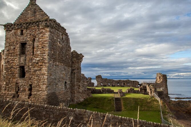 St Andrews, Fife Coast Walk & Historic Abbey Tour From Edinburgh - Discover the Historic St Andrews