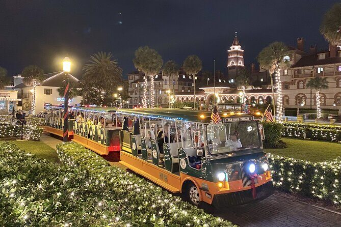 St. Augustine Nights of Lights Tour - Each Booking is a Row for 4 - A Close Look at the Tour Itself