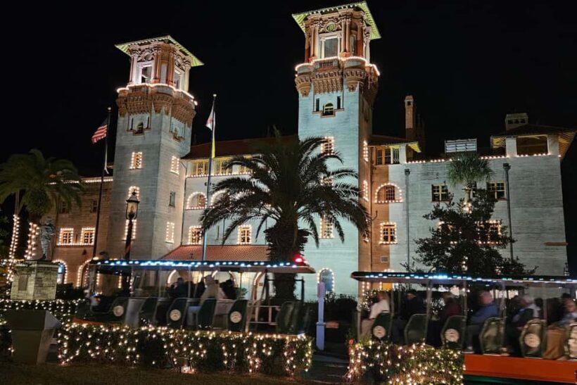 St Augustine: Nights of Lights Trolley Tour - The Experience in Detail