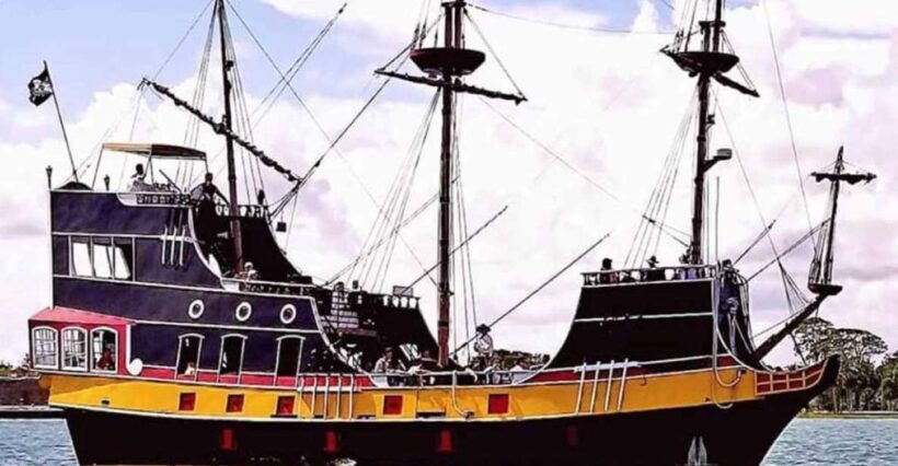 St. Augustine: Treasure Hunt Cruise with Onboard Show - Key Points