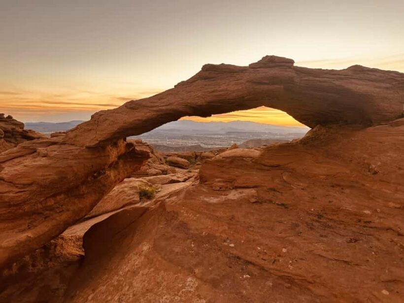 St. George: Sand Mountain Sunset Jeep Tour (Private) - An Introduction to the Sand Mountain Sunset Jeep Tour