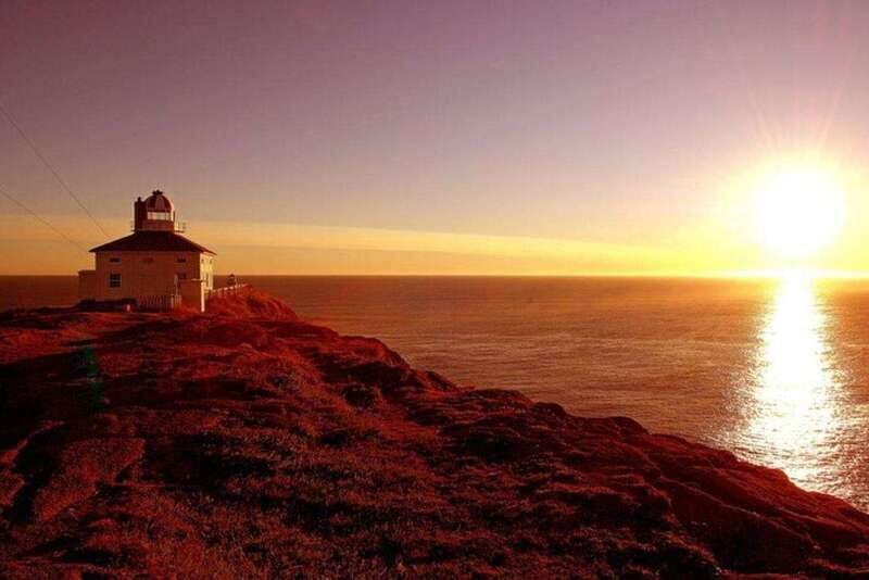 St. John's NL: Cape Spear & City Tour with Local Guide - An In-Depth Look at the Tour Experience
