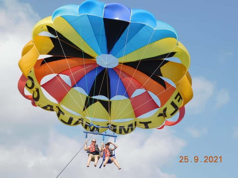 St. Julians: Go & Fun Parasailing with Free Photos & Videos - Who Should Consider This Tour?