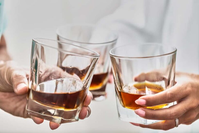 St. Kitts: Top Sights Guided Van or Open-Air Safari Tour - Key Points