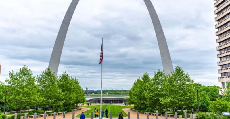 St. Louis Arch - Walking Tour and Entrance Ticket - A Deep Dive into the Experience