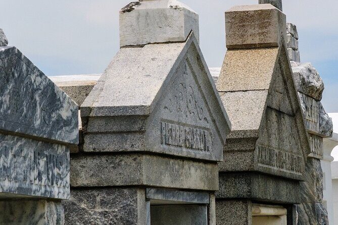 St Louis Cemetery No.3 New Orleans Burial Tradition Audio Guide - Who Will Love This Tour?