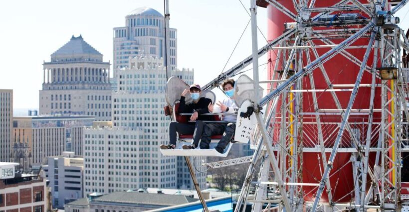 St Louis: City Museum General Admission Ticket - Art and Exhibits Beyond Play