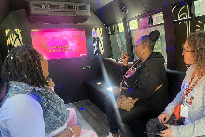 St. Louis Karaoke Mobile Tour Sing and Explore the City - Second Stop: The Gateway Arch