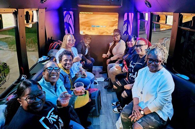 St. Louis Karaoke Mobile Tour Sing and Explore the City - The Key to the Experience: Karaoke and Atmosphere