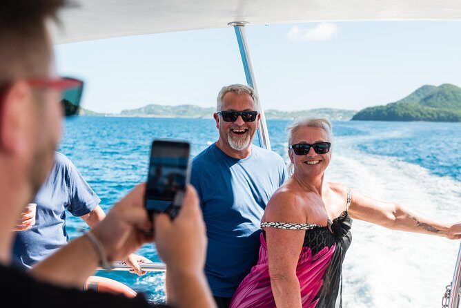 St Lucia Full-Day Catamaran Sightseeing Cruise With Snorkeling - The Food and Drinks