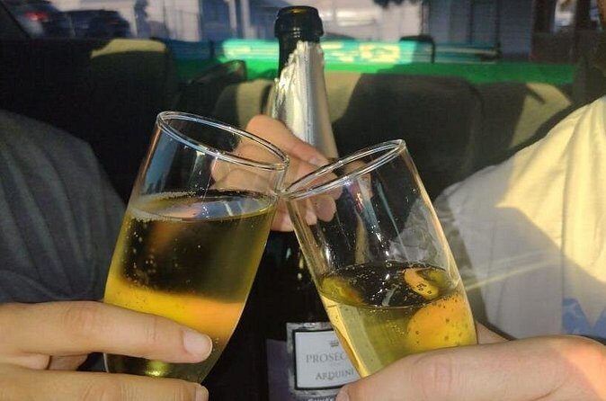 St Lucia Round Trip Private Transfer from Hewanorra UVF airport - FAQ