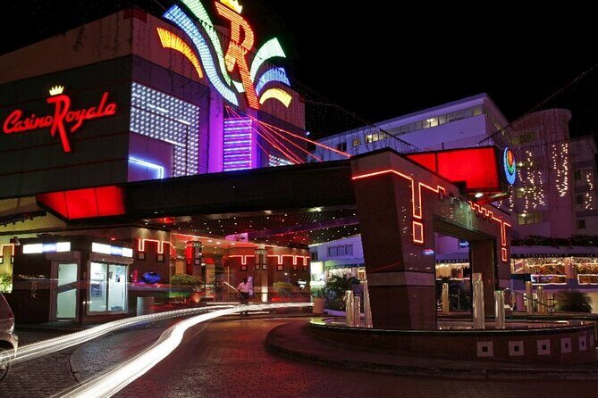 St. Maarten #1 VIP Airport Pickup & Luxury Taxi Service - FAQ