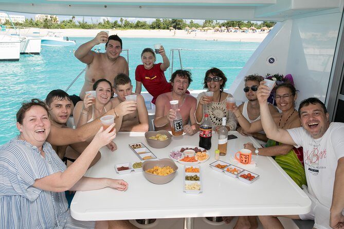 St Maarten Luxury Catamaran Full-Day Group Charter - The Sum Up: Who Will Love This Experience?