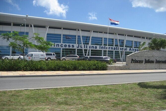 St Maarten Private Airport Transfer - Key Points