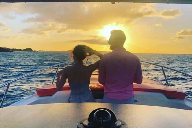 St Maarten: Private Sunset Yacht Cruise with Wine and Cheese - The Itinerary: What to Expect on This Sunset Cruise