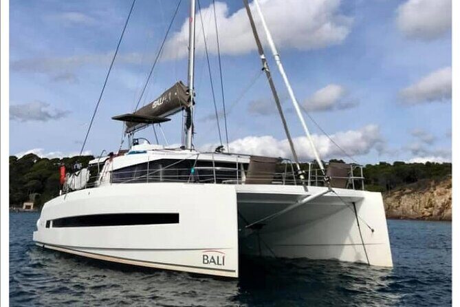 St Martin Grand Case Experience: Night at anchor in Catamaran - What’s Included and What’s Not