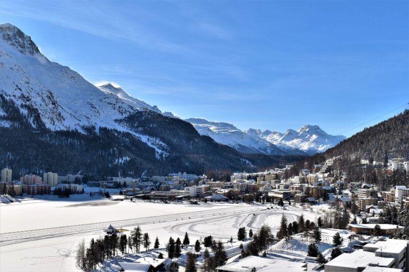 St. Moritz: Private Guided Town Highlights Walking Tour - Memorials and Fountains in St. Moritz