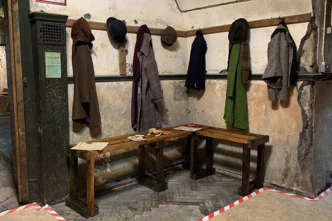 St. Nicholas Market and Air Raid Shelter Walking Tour - What the Reviews Say