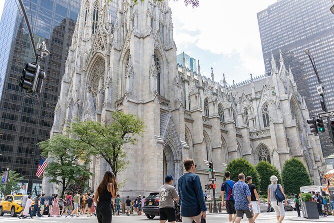 St Patrick Cathedral and Manhattan Walking Tour - A Complete Breakdown of the Tour Experience