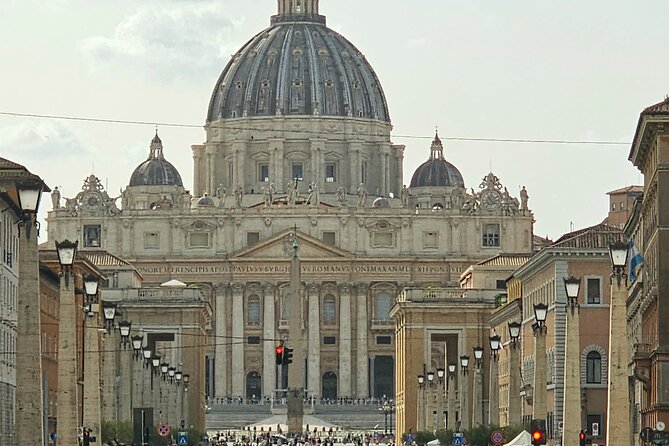 St. Peters Basilica & Dome Tour With Professional Art Historian - Tour Inclusions and Logistics