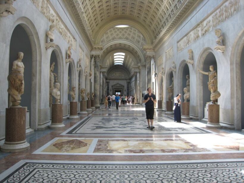 St. Peters Basilica: Early Access & Dome Climb Tour - Exploring St. Peters Basilica: Early Access & Dome Climb Tour