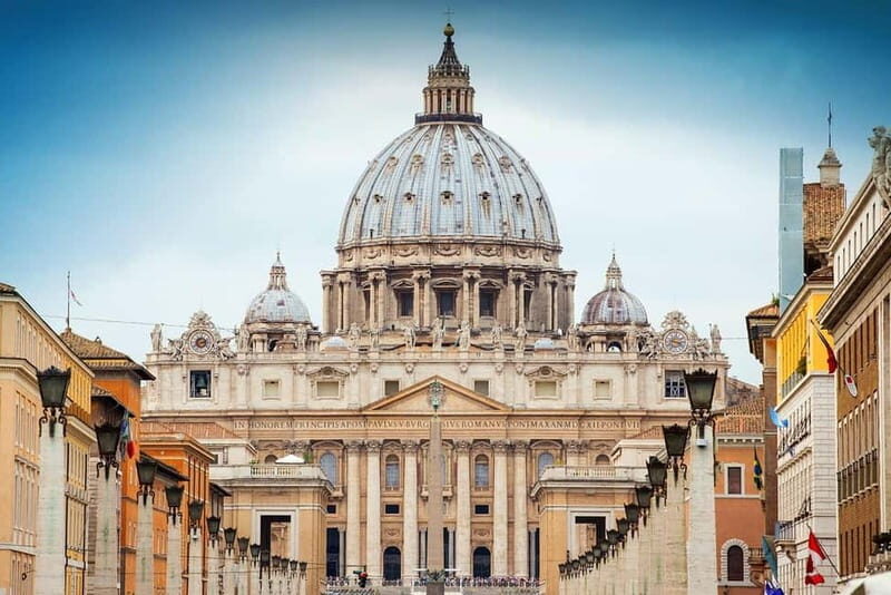 St.Peter's Basilica private guided tour with skip the line - FAQ