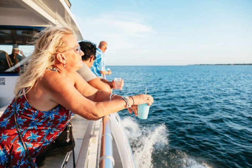 St. Petersburg: Sunset Cruise with Sunshine Skyway Bridge - FAQ
