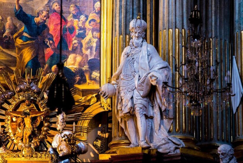 St Stephen's Cathedral Vienna Old Town Walking Tour - Exploring the Heart of Vienna: The Itinerary & Highlights