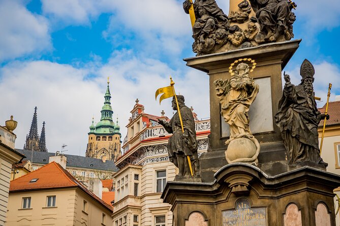 St Vitus Cathedral and Prague Castle Private Walking Tour - Analyzing the Value
