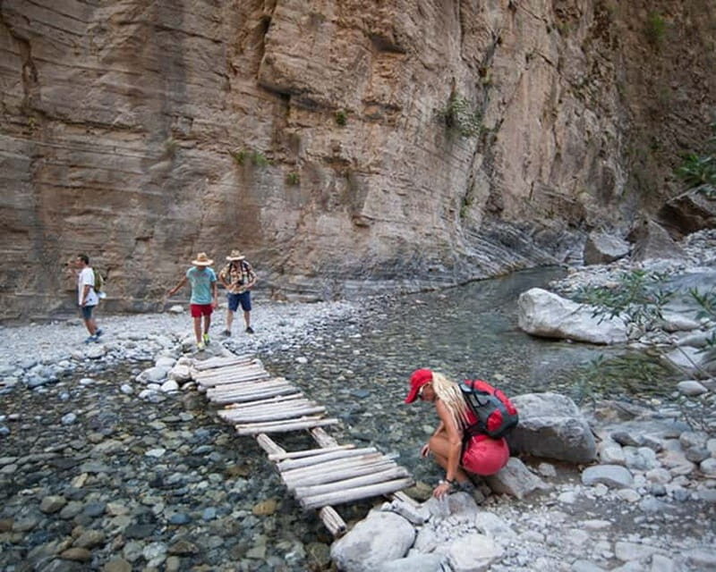 Stalos : Discover Samaria with professional guide! - In The Sum Up