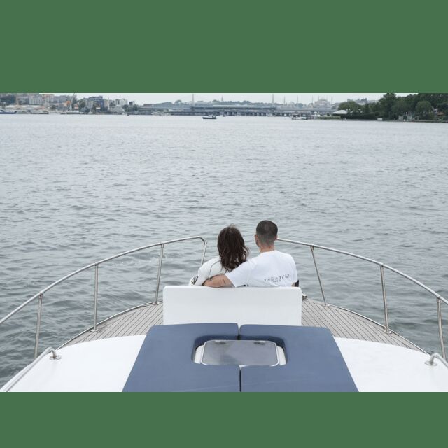 stanbul:Private Luxury Yacht on Bosphorus 14 Meter(46 feet) - FAQs