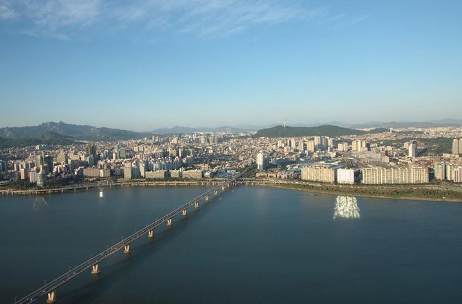 Stand Up Paddle Board (SUP) and Kayak Activities in Han River - Exploring Seoul from the Water: Stand Up Paddle Board and Kayak Activities on the Han River