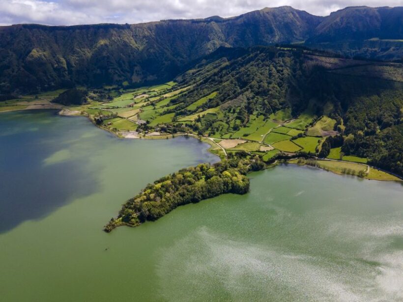 Stand Up Paddle Rental | Sete Cidades - What the Reviews Say