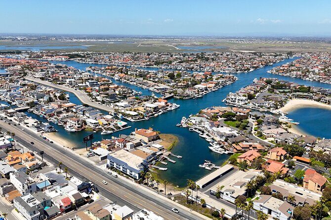 Stand-up Paddleboard Rentals Huntington Beach - Who Will Love This Experience?