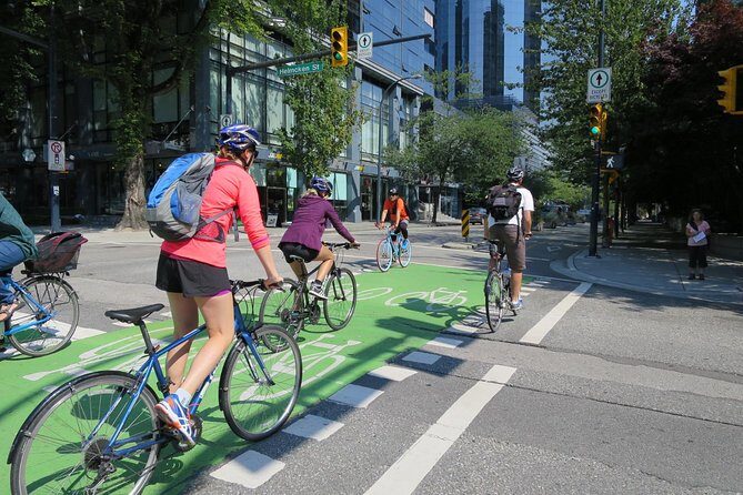 Stanley Park & Downtown - Vancouver Bike Tours - Discovering the Route